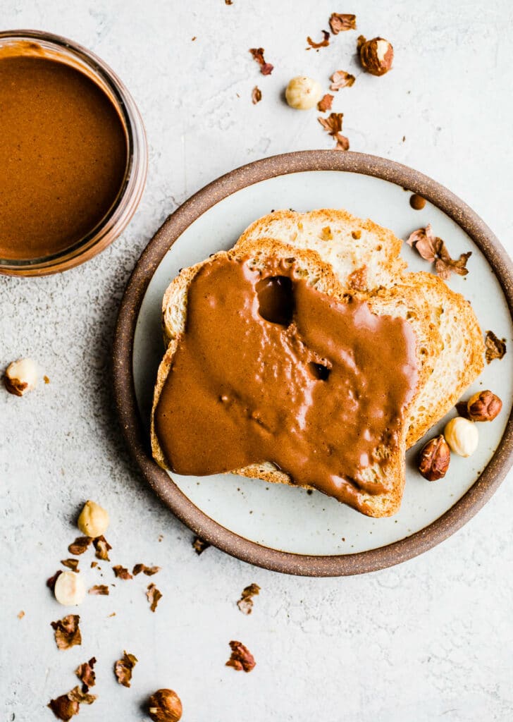 Vegan Nutella (Healthy Chocolate Hazelnut Spread) – Salted Plains